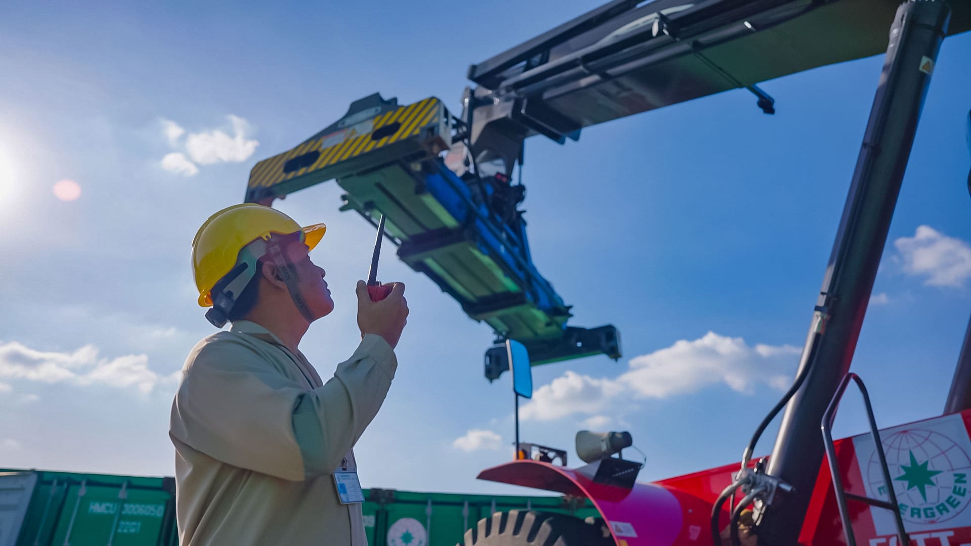 Container Yard – EVERGREEN CONTAINER TIMINAL